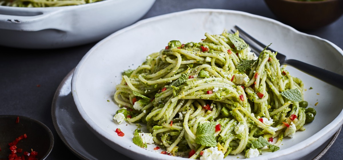 Pea and mint pasta with feta and chilli | Recipes | M&S Recipe | M&S