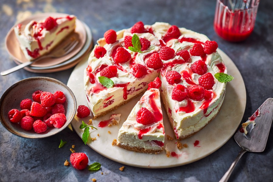 Raspberry Cheesecake Recipes | M&S Recipe | M&S