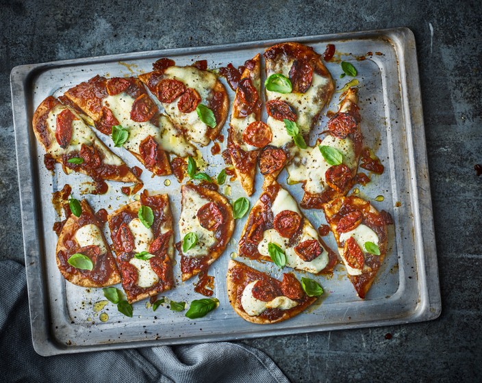 Quick and easy pitta bread pizzas Recipe | M&S