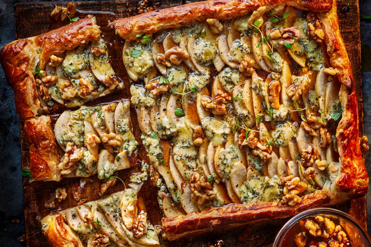 Pear and Stilton Galette, with Walnuts and Honey | Recipes | M&S Recipe ...