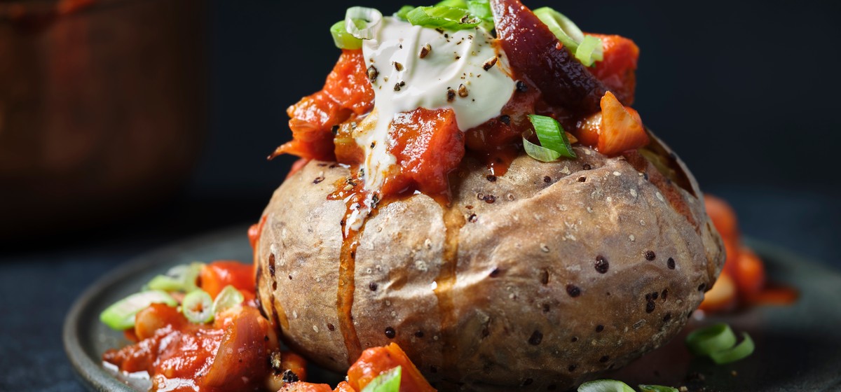 Jacket Potatoes and Chilli Recipe | M&S Recipe | M&S