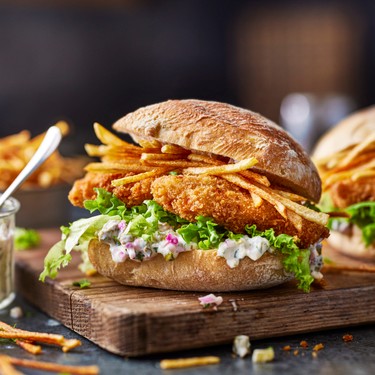 Panko Fish Finger Sandwiches with Shoe-String Fries | Recipes | M&S ...