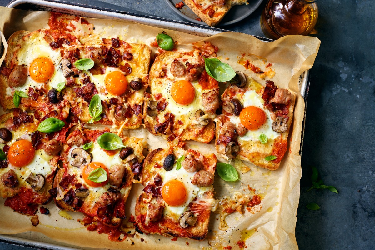 The Full English Pizza | Recipes | M&S Recipe | M&S