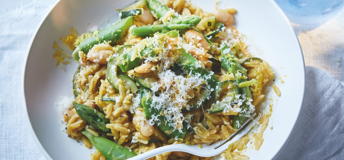 Creamy orzo with slow-cooked courgettes and asparagus Recipe | M&S